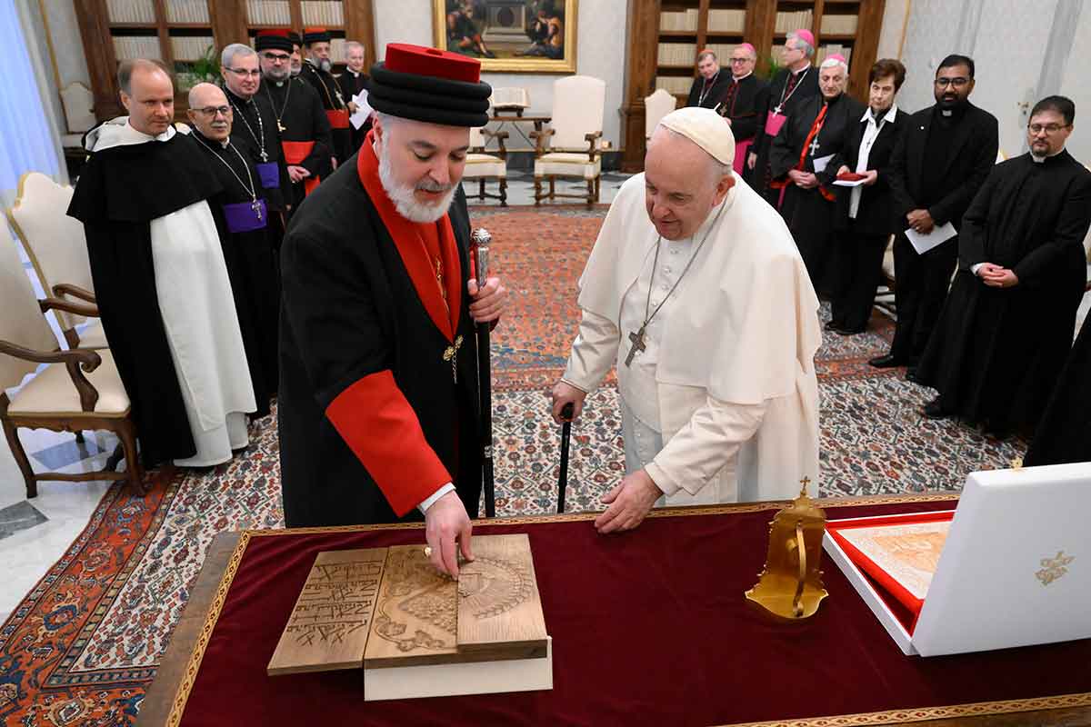Pope tells patriarch Catholics are ready for a common Easter date - The ...