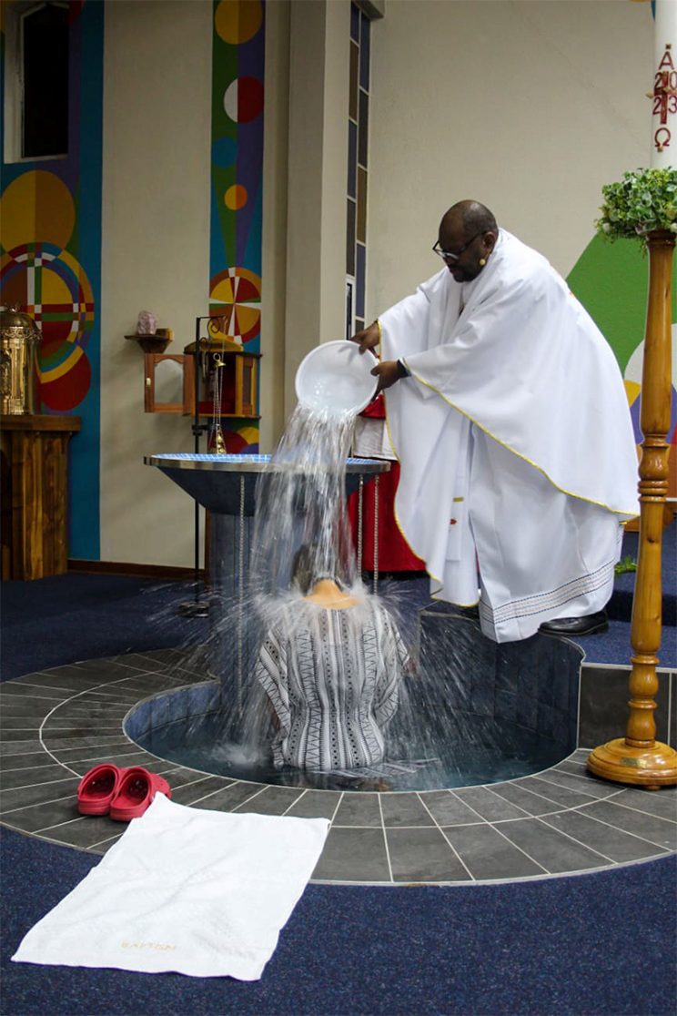 Easter Vigil Baptism at Sacred Heart Parish, Port Elizabeth - The ...