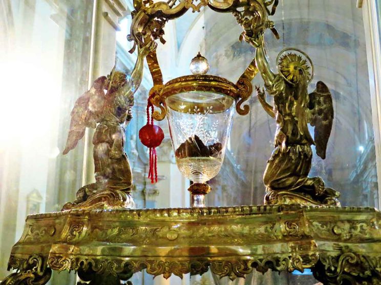 What is a Eucharistic Miracle? - The Southern Cross