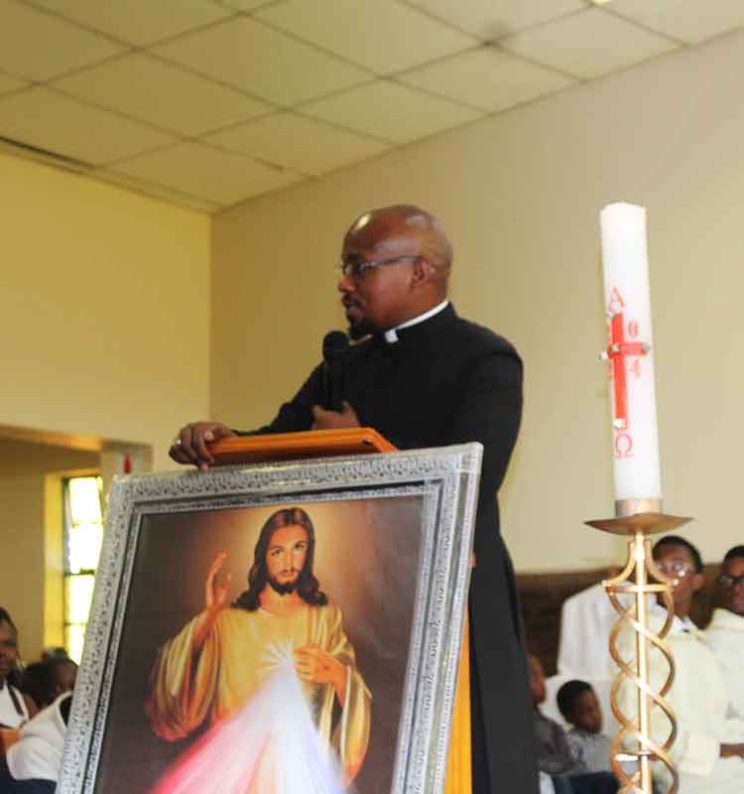 Kristo iNkosi Parish hosts St John Vianney Seminarians – The Southern Cross
