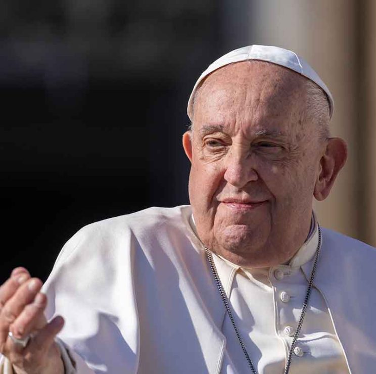 Pope: Holy Spirit is God's Gift to Help Faithful Pray - The Southern Cross